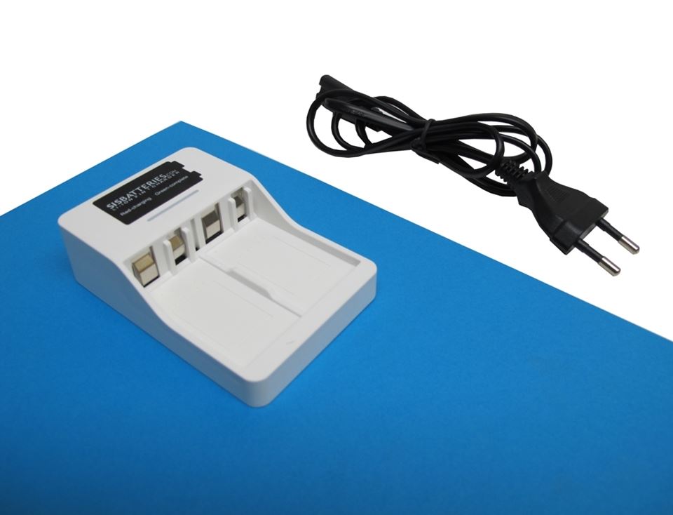 9V DUAL SMARTCHARGER. sistech.com